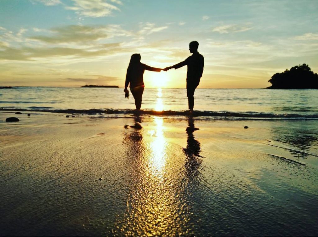 Kuyy, Nikmati 10 Pesona Keindahan Pantai di Kabupaten Mandailing Natal ...